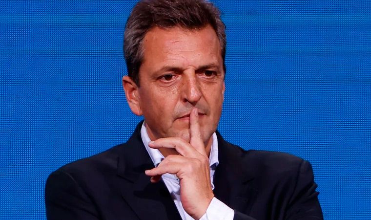 Los Nubarrones Que Empañan La Asunción De Sergio Massa
